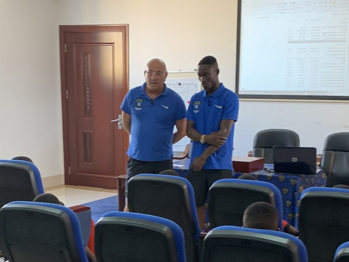VISITA DE CAPITA A AFA – Academia de Futebol de Angola